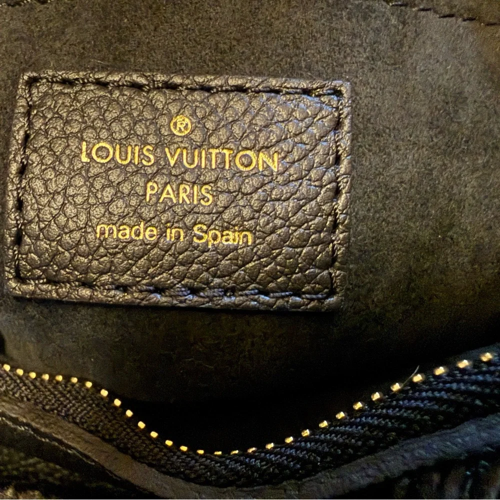 Louis Vuitton | Bags | Louis Vuitton Black Bagatelle With Gold Stud ...